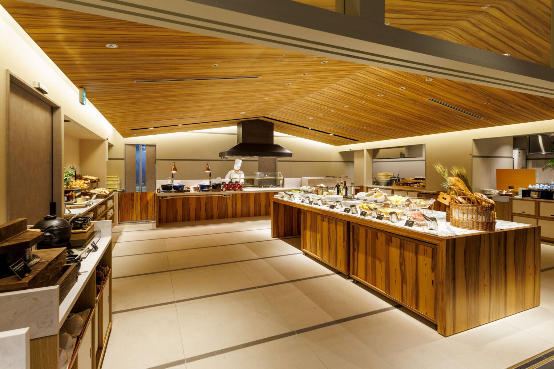 Restaurant | Asakusa View Hotel Annex Rokku | Official Website